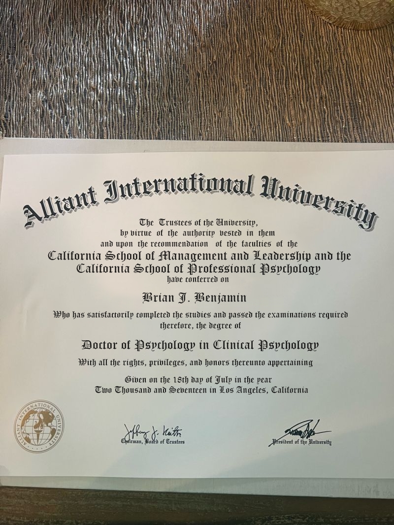 Brian Benjamin - Coach de vida, Terapeuta de arte, Terapeuta de Pareja ...