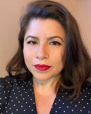 Carmen Aceves-Iñiguez - Marriage & Family Therapist Online | Mentalzon